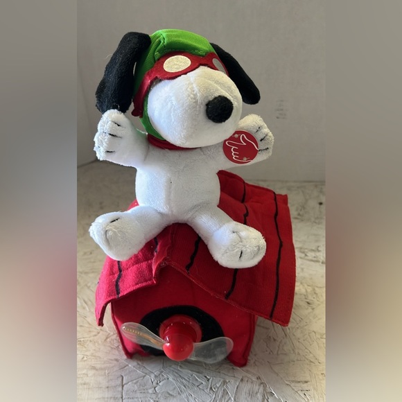 Holiday | Snoopy As The Red Baron Motorized Plush | Poshmark